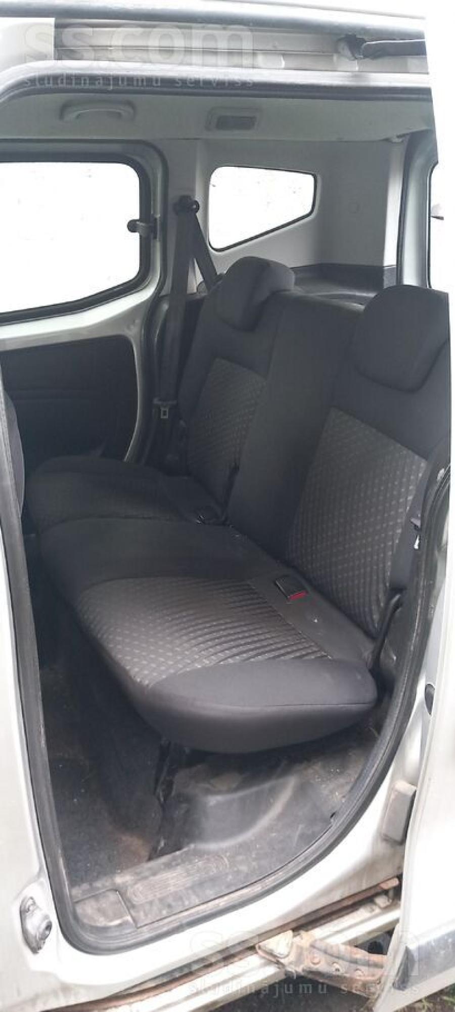 Grey Peugeot Bipper 2013 in Riga, with an engine capacity of 1.30 L and mileage of 258 thousand km for 900 €, photo 7 on AUTOMOTO.COM.LV