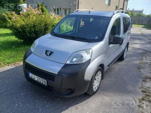 Grey Peugeot Bipper 2013 in Ogre, with an engine capacity of 1.30 L and mileage of 211 thousand km for 2300 €, photo 5 on AUTOMOTO.COM.LV