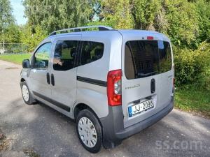 Grey Peugeot Bipper 2013 in Ogre, with an engine capacity of 1.30 L and mileage of 211 thousand km for 2300 €, photo 7 on AUTOMOTO.COM.LV