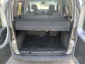 Grey Peugeot Bipper 2013 in Ogre, with an engine capacity of 1.30 L and mileage of 211 thousand km for 2300 €, photo 9 on AUTOMOTO.COM.LV
