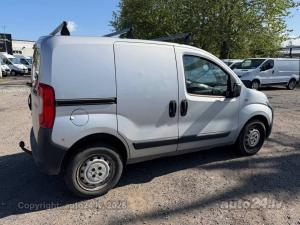 Pelēks Peugeot Bipper 2010 Tallina, ar dzinēja tilpumu 1.40 L un nobraukumu 291 tūkst. km par 599 €, foto 4 vietnē AUTOMOTO.COM.LV