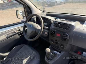 Pelēks Peugeot Bipper 2010 Tallina, ar dzinēja tilpumu 1.40 L un nobraukumu 291 tūkst. km par 599 €, foto 6 vietnē AUTOMOTO.COM.LV
