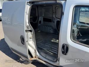 Pelēks Peugeot Bipper 2010 Tallina, ar dzinēja tilpumu 1.40 L un nobraukumu 291 tūkst. km par 599 €, foto 8 vietnē AUTOMOTO.COM.LV