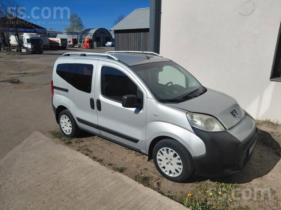 Pelēks Peugeot Bipper 2013 Rīga, ar dzinēja tilpumu 1.30 L un nobraukumu 210 tūkst. km par 1000 €, foto 3 vietnē AUTOMOTO.COM.LV