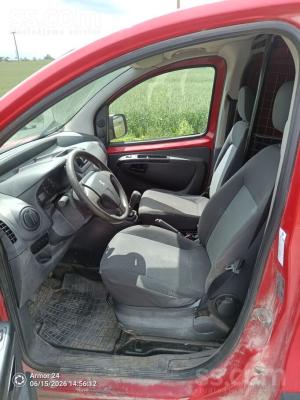 Sarkans Peugeot Bipper 2009 Dobele, ar dzinēja tilpumu 1.40 L un nobraukumu 314 tūkst. km par 650 €, foto 9 vietnē AUTOMOTO.COM.LV