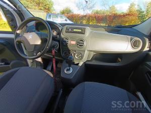 White Peugeot Bipper 2008 in Preili, with an engine capacity of 1.40 L and mileage of 327 thousand km for 1100 €, photo 8 on AUTOMOTO.COM.LV