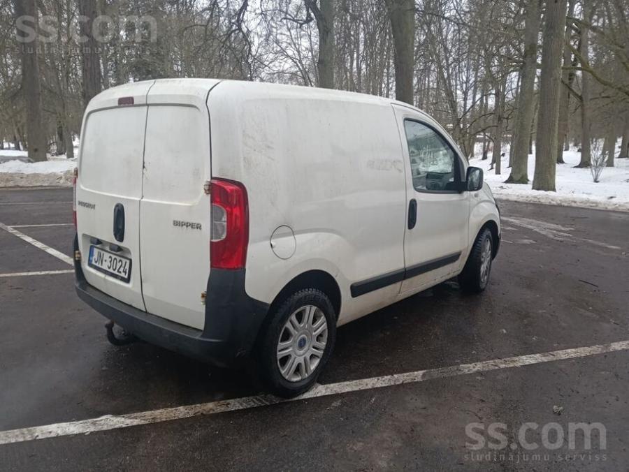 Balts Peugeot Bipper 2014 Gulbene, ar dzinēja tilpumu 1.30 L un nobraukumu 354 tūkst. km par 1050 €, foto 5 vietnē AUTOMOTO.COM.LV