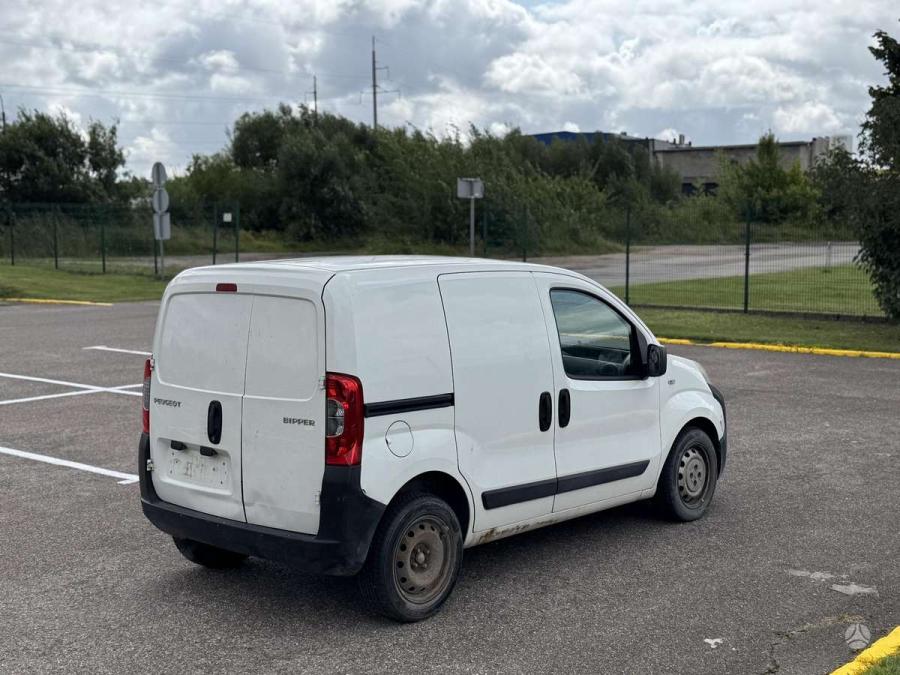 Balts Peugeot Bipper 2013 Klaipėda, ar dzinēja tilpumu 1.25 L un nobraukumu 214 tūkst. km par 999 €, foto 5 vietnē AUTOMOTO.COM.LV