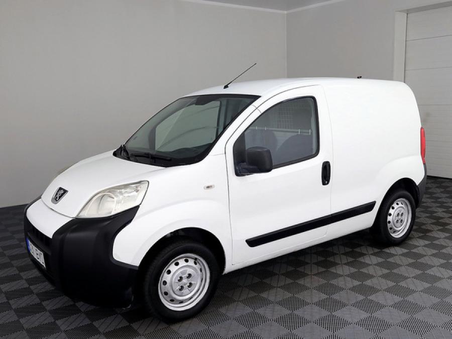 Balts Peugeot Bipper 2011 Tallina, ar dzinēja tilpumu 1.40 L un nobraukumu 194 tūkst. km par 1999 €, foto 3 vietnē AUTOMOTO.COM.LV