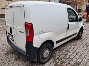 White Peugeot Bipper 2013 in Riga, with an engine capacity of 1.30 L and mileage of 224 thousand km for 950 €, photo 4 on AUTOMOTO.COM.LV