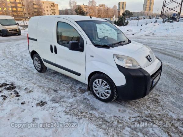Balts Peugeot Bipper 2015 Tallina, ar dzinēja tilpumu 1.20 L un nobraukumu 200 tūkst. km par 4100 €, foto 2 vietnē AUTOMOTO.COM.LV