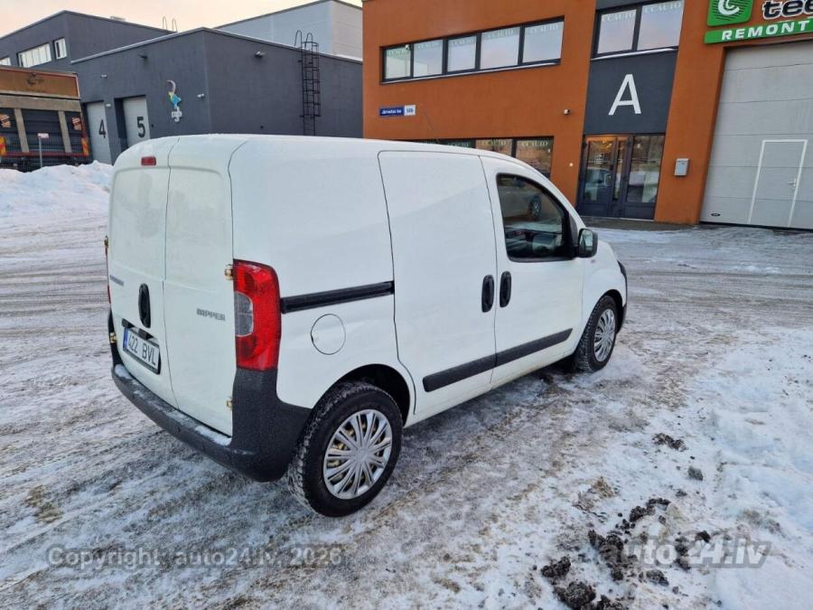 Balts Peugeot Bipper 2015 Tallina, ar dzinēja tilpumu 1.20 L un nobraukumu 200 tūkst. km par 4100 €, foto 3 vietnē AUTOMOTO.COM.LV