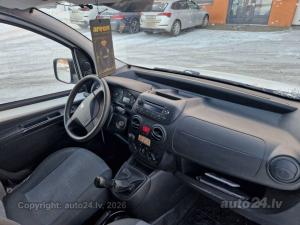 Balts Peugeot Bipper 2015 Tallina, ar dzinēja tilpumu 1.20 L un nobraukumu 200 tūkst. km par 4100 €, foto 9 vietnē AUTOMOTO.COM.LV