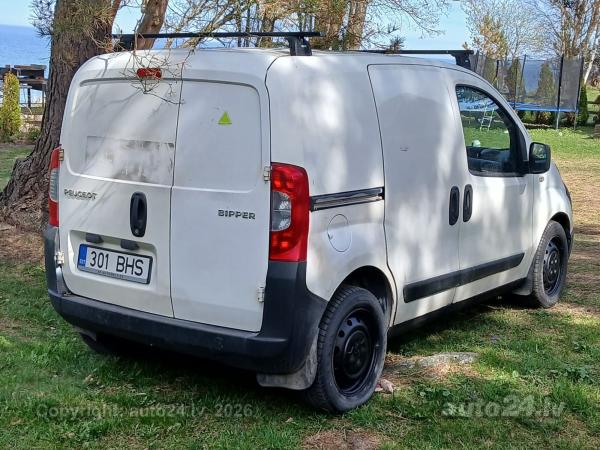 Balts Peugeot Bipper 2012 Tallina, ar dzinēja tilpumu 1.36 L un nobraukumu 210 tūkst. km par 999 €, foto 2 vietnē AUTOMOTO.COM.LV