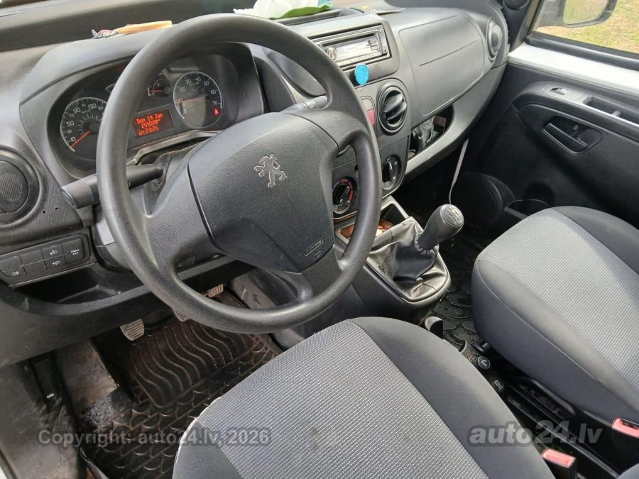 Balts Peugeot Bipper 2012 Tallina, ar dzinēja tilpumu 1.36 L un nobraukumu 210 tūkst. km par 999 €, foto 5 vietnē AUTOMOTO.COM.LV