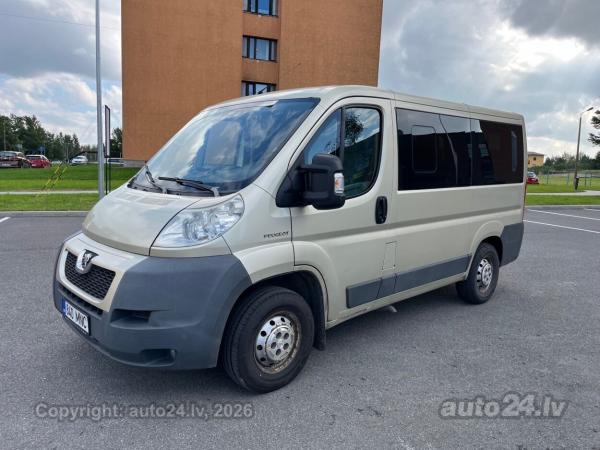 Smilšu krāsa Peugeot Boxer 2010 Tallina, ar dzinēja tilpumu 2.20 L un nobraukumu 410 tūkst. km par 5000 €, foto 3 vietnē AUTOMOTO.COM.LV