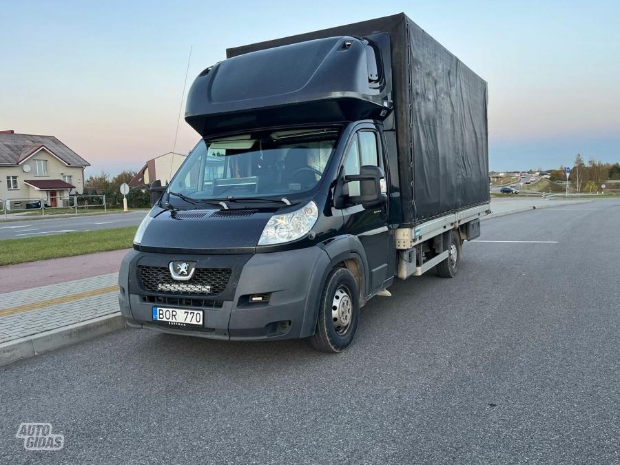 Black Peugeot Boxer 2014 in Klaipeda, with an engine capacity of 3.00 L and mileage of 870 thousand km for 8400 €, photo 3 on AUTOMOTO.COM.LV