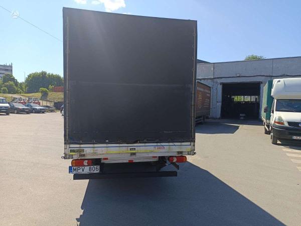 Black Peugeot Boxer 2014 in Kaunas, with an engine capacity of 3.00 L and mileage of 875 thousand km for 6500 €, photo 8 on AUTOMOTO.COM.LV