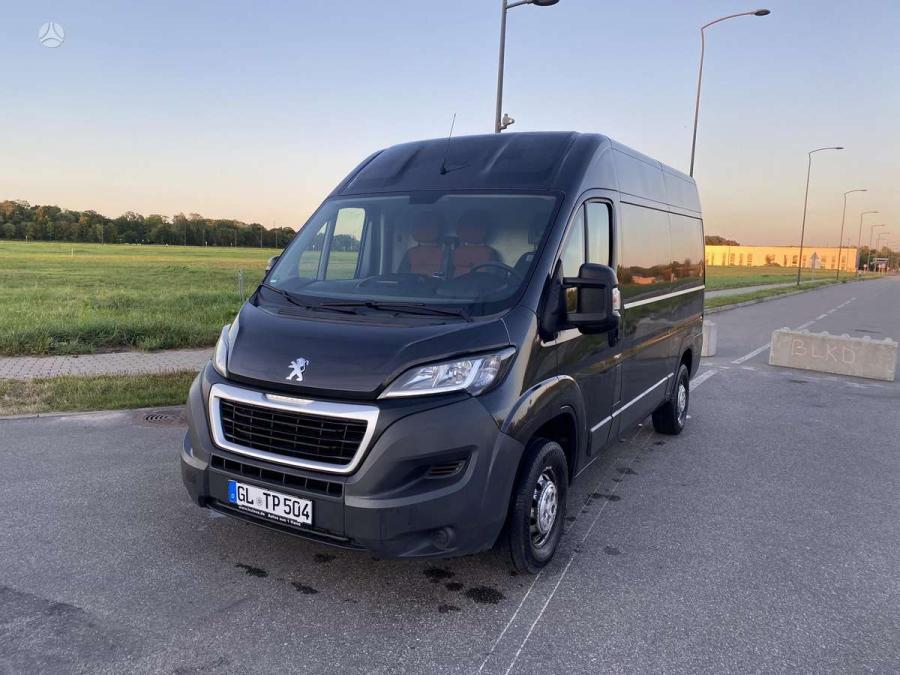 Melns Peugeot Boxer 2015 Kauņa, ar dzinēja tilpumu 2.20 L un nobraukumu 290 tūkst. km par 7200 €, foto 1 vietnē AUTOMOTO.COM.LV