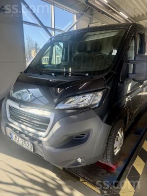 Melns Peugeot Boxer 2014 Daugavpils, ar dzinēja tilpumu 2.20 L un nobraukumu 272 tūkst. km par 6897 €, foto  vietnē AUTOMOTO.COM.LV