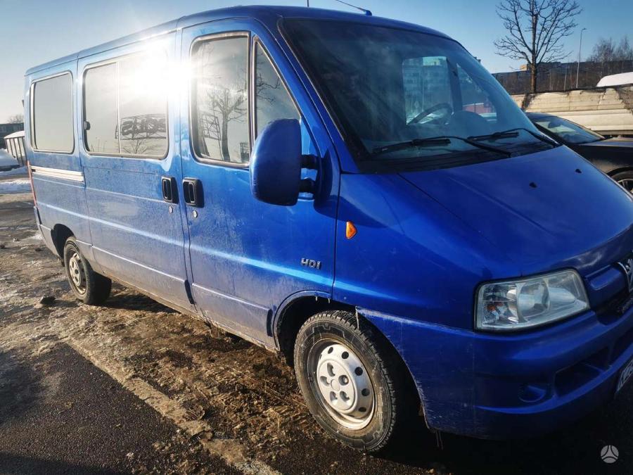 Zils Peugeot Boxer 2004 Viļņa, ar dzinēja tilpumu 2.50 L un nobraukumu 340 tūkst. km par 2850 €, foto 11 vietnē AUTOMOTO.COM.LV