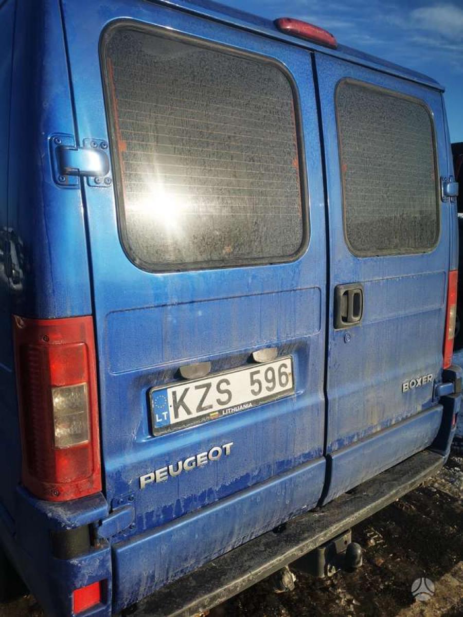 Zils Peugeot Boxer 2004 Viļņa, ar dzinēja tilpumu 2.50 L un nobraukumu 340 tūkst. km par 2850 €, foto 12 vietnē AUTOMOTO.COM.LV