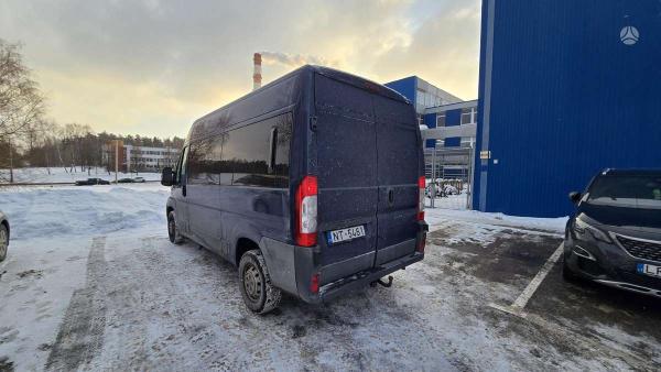 Blue Peugeot Boxer 2009 in Vilnius, with an engine capacity of 3.00 L and mileage of 265 thousand km for 3999 €, photo 3 on AUTOMOTO.COM.LV
