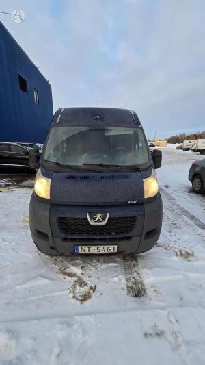 Blue Peugeot Boxer 2009 in Vilnius, with an engine capacity of 3.00 L and mileage of 265 thousand km for 3999 €, photo 6 on AUTOMOTO.COM.LV