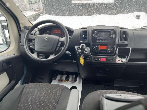 Zils Peugeot Boxer 2014 Tauragė, ar dzinēja tilpumu 2.20 L un nobraukumu 188 tūkst. km par 11000 €, foto 9 vietnē AUTOMOTO.COM.LV