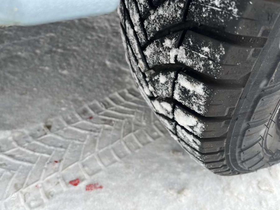 Blue Peugeot Boxer 2014 in Taurage, with an engine capacity of 2.20 L and mileage of 188 thousand km for 11000 €, photo 17 on AUTOMOTO.COM.LV