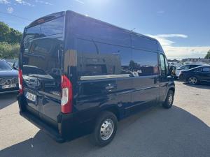 Blue Peugeot Boxer 2019 in Taurage, with an engine capacity of 2.00 L and mileage of 200 thousand km for 8700 €, photo 5 on AUTOMOTO.COM.LV