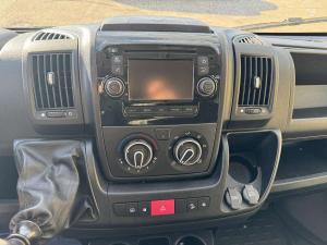 Blue Peugeot Boxer 2019 in Taurage, with an engine capacity of 2.00 L and mileage of 200 thousand km for 8700 €, photo 12 on AUTOMOTO.COM.LV