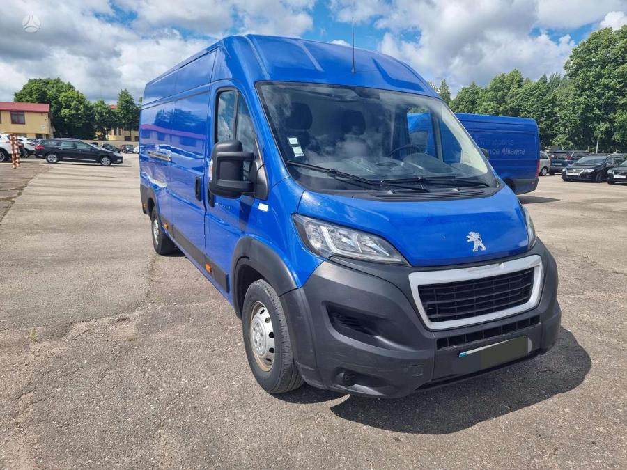 Zils Peugeot Boxer 2021 Tauragė, ar dzinēja tilpumu 2.20 L un nobraukumu 230 tūkst. km par 6900 €, foto 1 vietnē AUTOMOTO.COM.LV