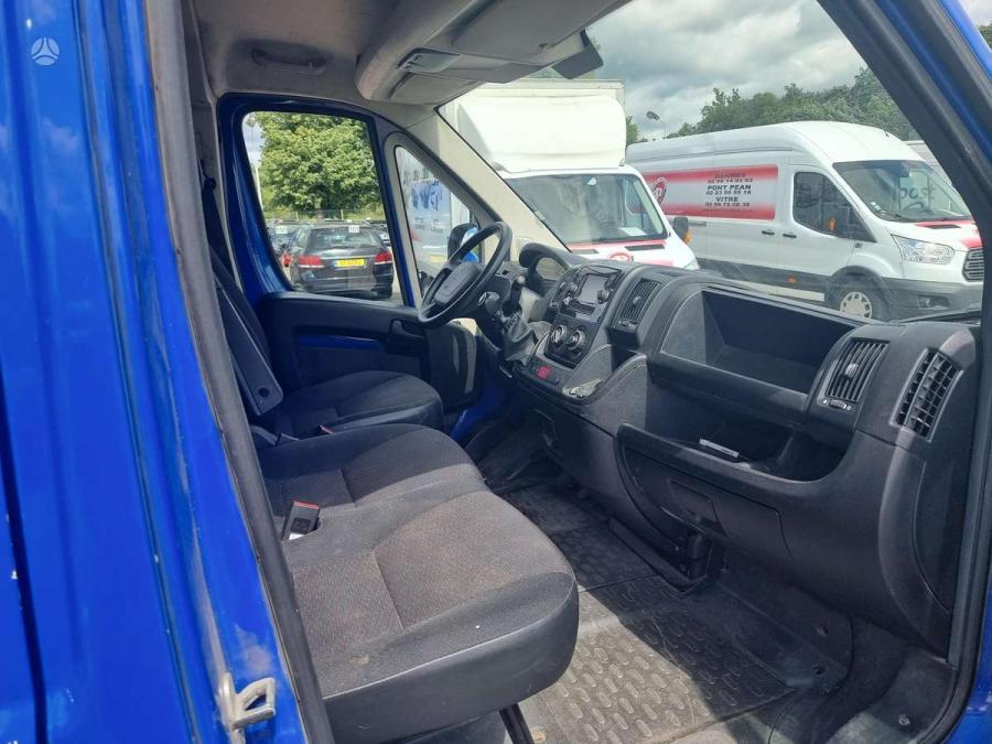 Zils Peugeot Boxer 2021 Tauragė, ar dzinēja tilpumu 2.20 L un nobraukumu 230 tūkst. km par 6900 €, foto 12 vietnē AUTOMOTO.COM.LV