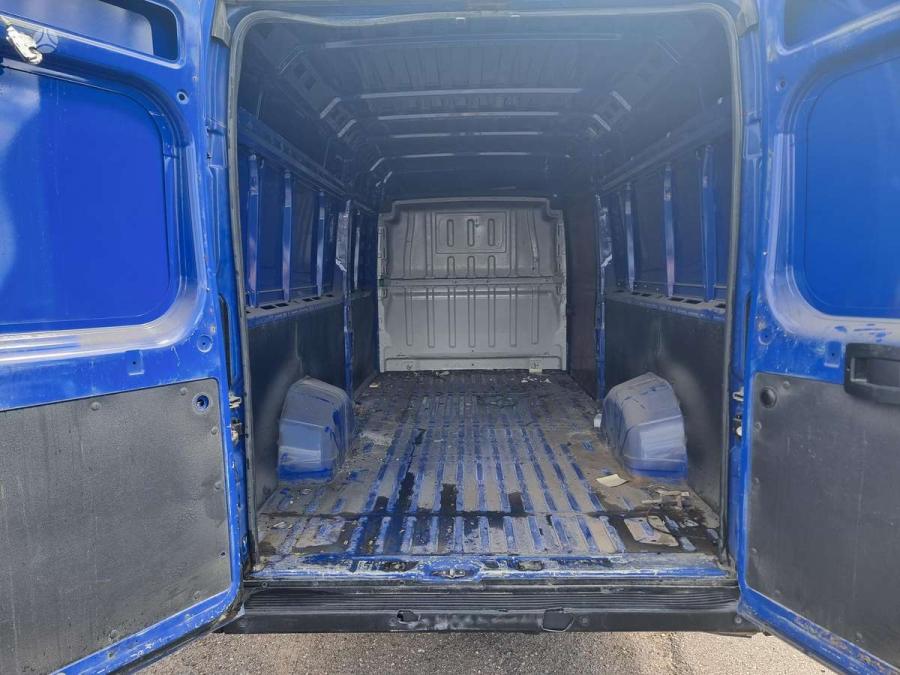 Zils Peugeot Boxer 2021 Tauragė, ar dzinēja tilpumu 2.20 L un nobraukumu 230 tūkst. km par 6900 €, foto 14 vietnē AUTOMOTO.COM.LV