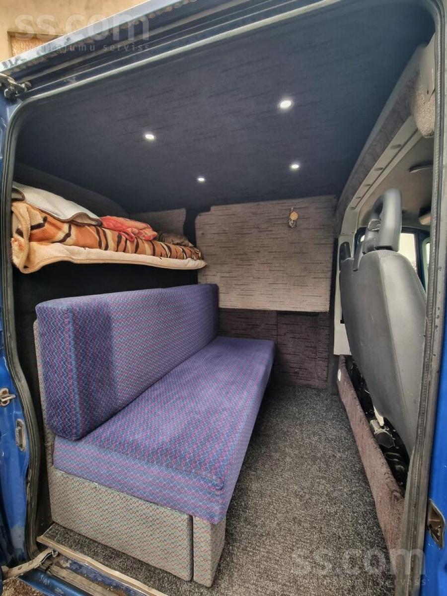 Zils Peugeot Boxer 2007 Daugavpils, ar dzinēja tilpumu 2.20 L un nobraukumu 445 tūkst. km par 2500 €, foto 16 vietnē AUTOMOTO.COM.LV