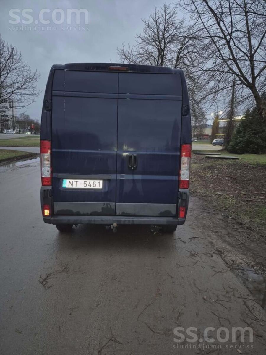 Blue Peugeot Boxer 2009 in Riga, with an engine capacity of 3.00 L and mileage of 265 thousand km for 3500 €, photo 2 on AUTOMOTO.COM.LV