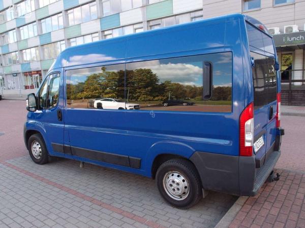 Blue Peugeot Boxer 2011 in Taurage, with an engine capacity of 3.00 L and mileage of 209 thousand km for 8700 €, photo 4 on AUTOMOTO.COM.LV