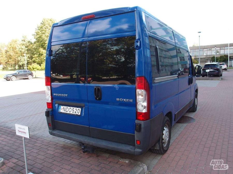 Blue Peugeot Boxer 2011 in Taurage, with an engine capacity of 3.00 L and mileage of 209 thousand km for 8700 €, photo 6 on AUTOMOTO.COM.LV