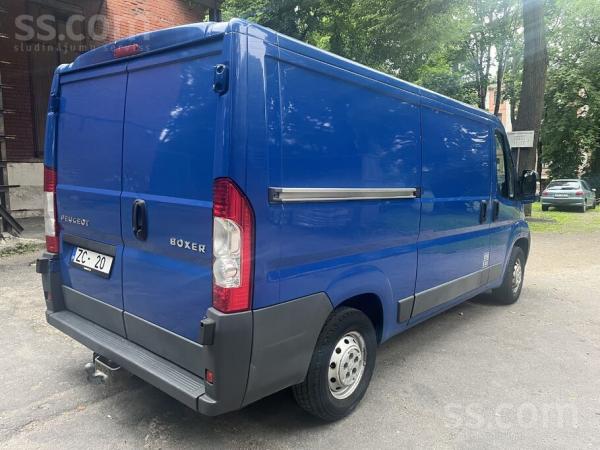 Zils Peugeot Boxer 2013 Rīga, ar dzinēja tilpumu 2.20 L un nobraukumu 241 tūkst. km par 5400 €, foto 3 vietnē AUTOMOTO.COM.LV
