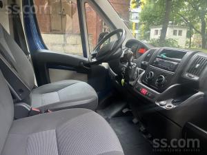 Zils Peugeot Boxer 2013 Rīga, ar dzinēja tilpumu 2.20 L un nobraukumu 241 tūkst. km par 5400 €, foto 9 vietnē AUTOMOTO.COM.LV