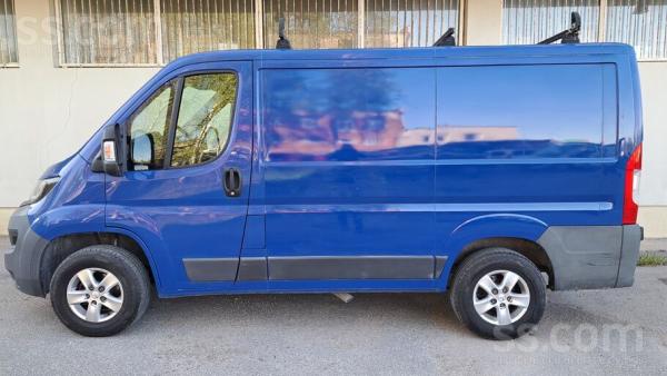 Blue Peugeot Boxer 2017 in Ogre, with an engine capacity of 2.00 L and mileage of 229 thousand km for 7950 €, photo 7 on AUTOMOTO.COM.LV