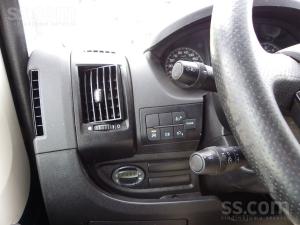 Zils Peugeot Boxer 2018 Valka, ar dzinēja tilpumu 2.00 L un nobraukumu 221 tūkst. km par 10000 €, foto 12 vietnē AUTOMOTO.COM.LV