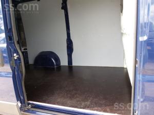 Zils Peugeot Boxer 2018 Valka, ar dzinēja tilpumu 2.00 L un nobraukumu 221 tūkst. km par 10000 €, foto 15 vietnē AUTOMOTO.COM.LV