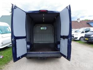 Zils Peugeot Boxer 2018 Valka, ar dzinēja tilpumu 2.00 L un nobraukumu 221 tūkst. km par 10000 €, foto 16 vietnē AUTOMOTO.COM.LV