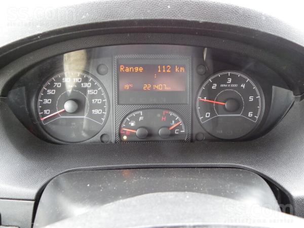 Blue Peugeot Boxer 2018 in Valka, with an engine capacity of 2.00 L and mileage of 221 thousand km for 10000 €, photo 9 on AUTOMOTO.COM.LV