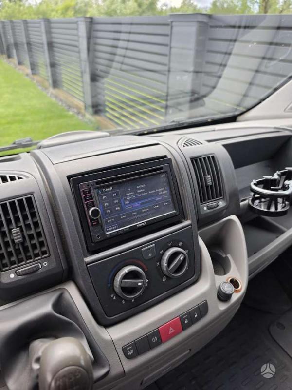 Grey Peugeot Boxer 2009 in Kaunas, with an engine capacity of 2.99 L and mileage of 326 thousand km for 4999 €, photo 7 on AUTOMOTO.COM.LV
