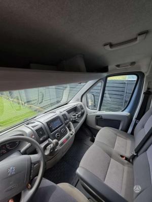 Pelēks Peugeot Boxer 2009 Kauņa, ar dzinēja tilpumu 2.99 L un nobraukumu 326 tūkst. km par 4999 €, foto 10 vietnē AUTOMOTO.COM.LV