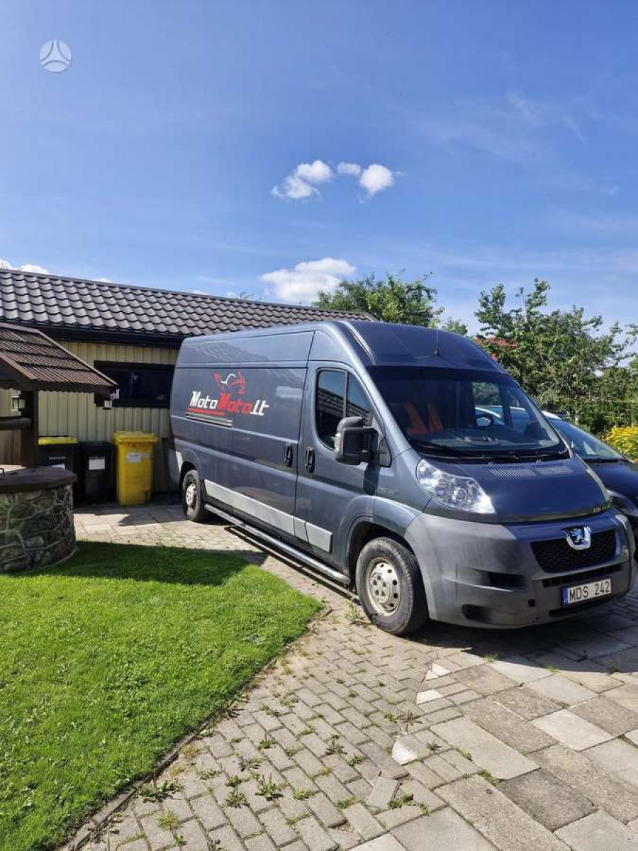 Pelēks Peugeot Boxer 2009 Mažeikiai, ar dzinēja tilpumu 3.00 L un nobraukumu 500 tūkst. km par 4000 €, foto 3 vietnē AUTOMOTO.COM.LV