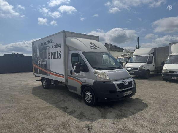 Pelēks Peugeot Boxer 2010 Kauņa, ar dzinēja tilpumu 3.00 L un nobraukumu 297 tūkst. km par 6500 €, foto 3 vietnē AUTOMOTO.COM.LV